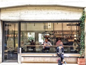 Boire un café à Florence chez Ditta Artigianale Oltrarno
