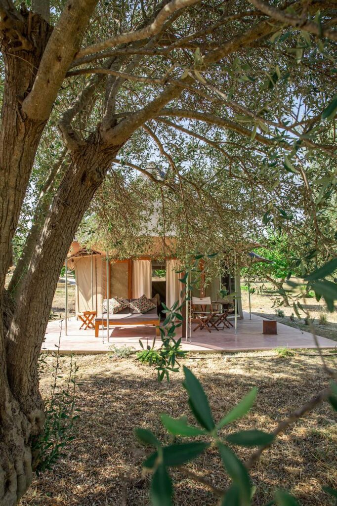 HOTEL HUNTING #21 / Iuta Glamping & Farm, Avola, Sicile